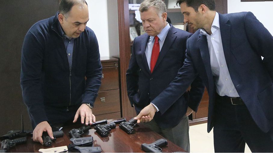 King Visits Jordan Armament and Weapon Systems Company...