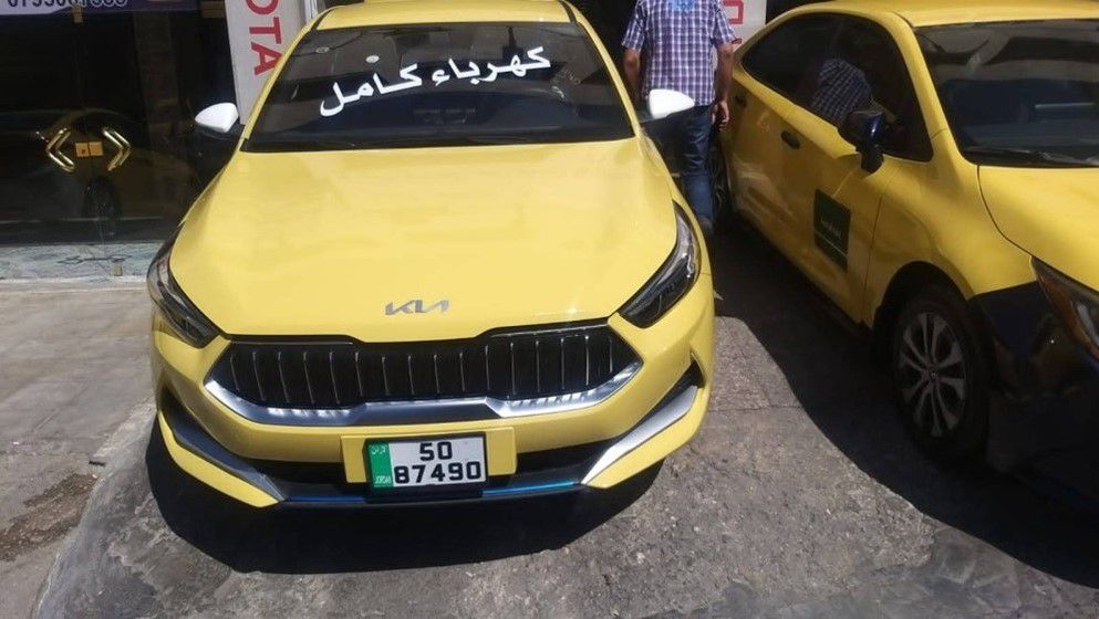 Jordan gets its 1st fully-electric yellow taxi...