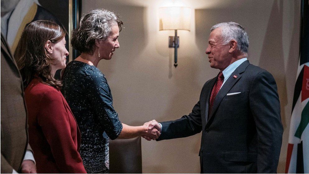 King receives delegation from UK House of Commons’ committee...