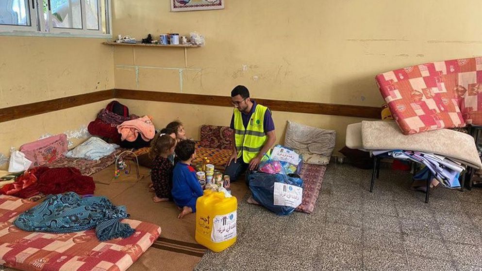 Jordanian charity begins distribution of humanitarian aid in G...