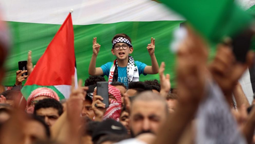 Jordanian protestors rally as Gaza nears its 20th day of siege...