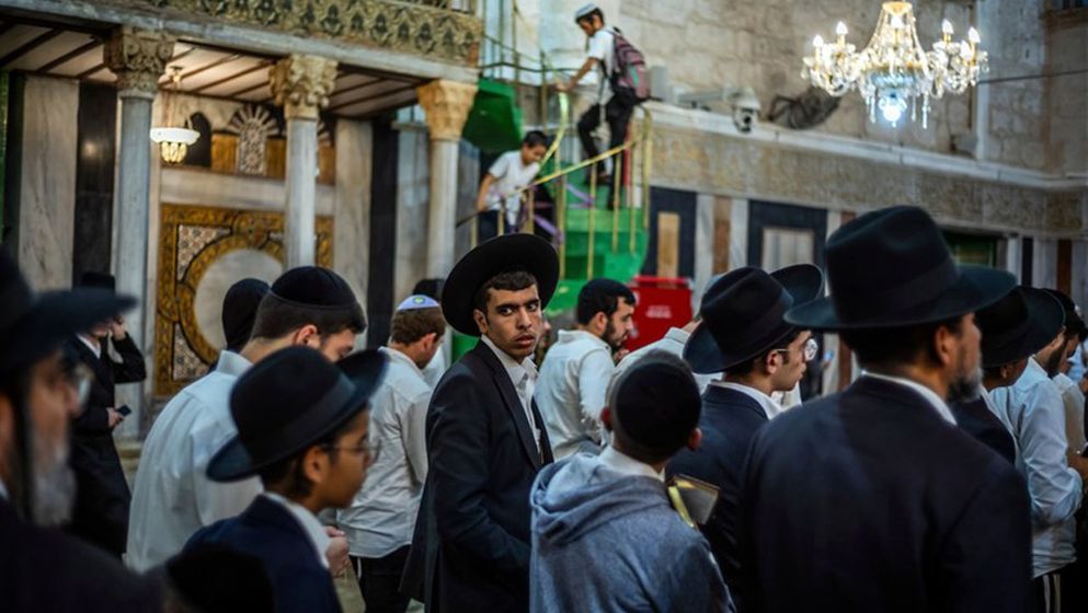 Ibrahimi Mosque sealed by Israeli Authorities...