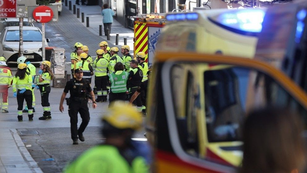 Two Dead, Two Missing in Collapse of Renovation Building in Sp...