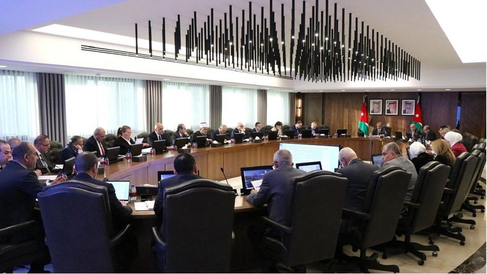 Gov't approves slew of economic, public sector modernization v...