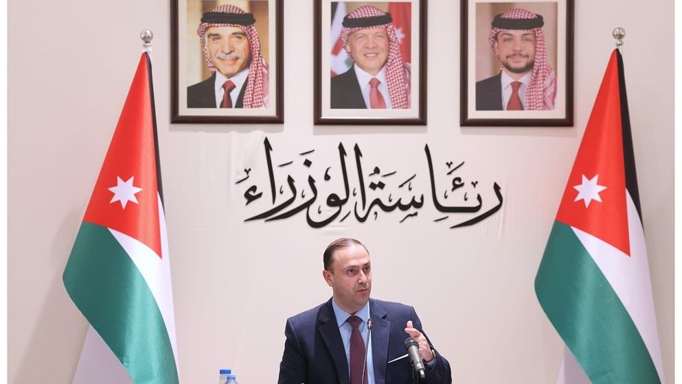 Minister, Local Media, Including Jordan News, Discuss English-...