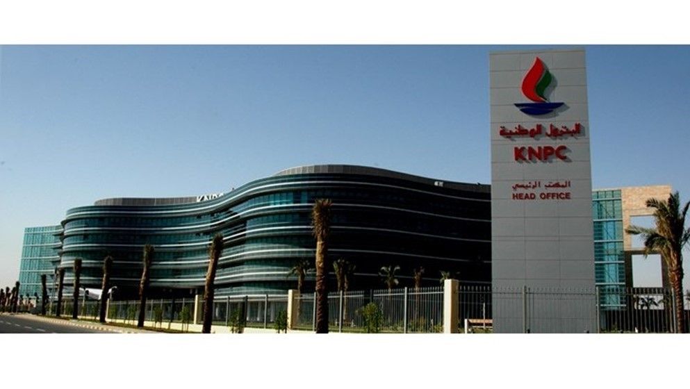 10 injured in Kuwait refinery fire...
