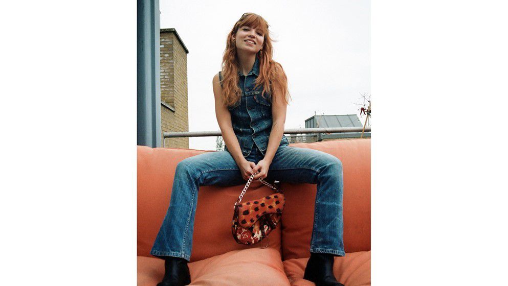 Gen Z channels the 1990s...