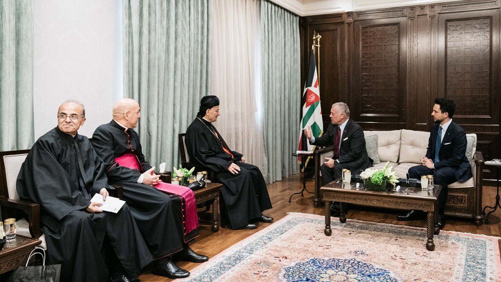 King receives Maronite Patriarch Al Rahi...