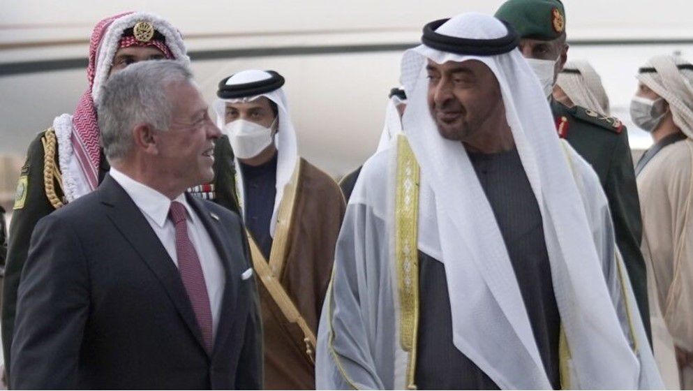 King arrives in Abu Dhabi...