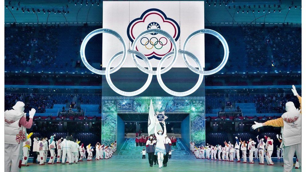 In a divisive games, an opening ceremony in search of unity...