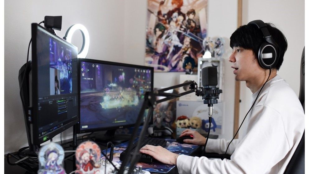 Beating Japan at its own (video) game : A smash hit from China...