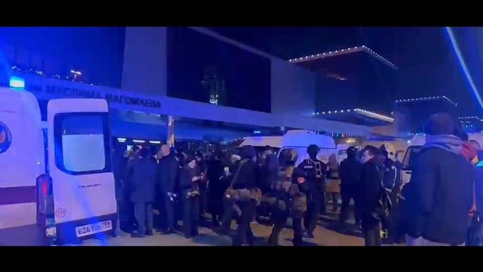 Gunmen attack concert venue in Moscow, panic erupts...