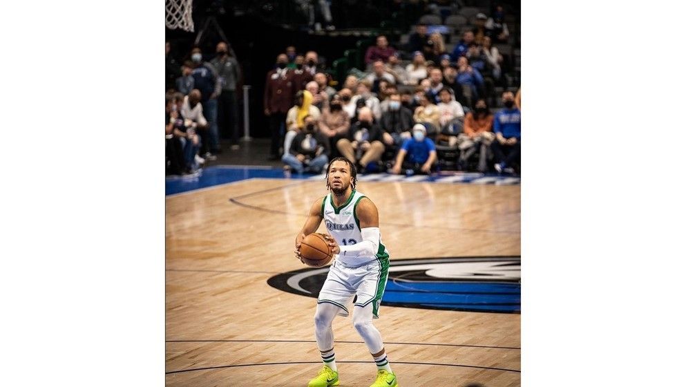 Brunson’s 41 leads Mavs over Utah as Warriors, Sixers romp...