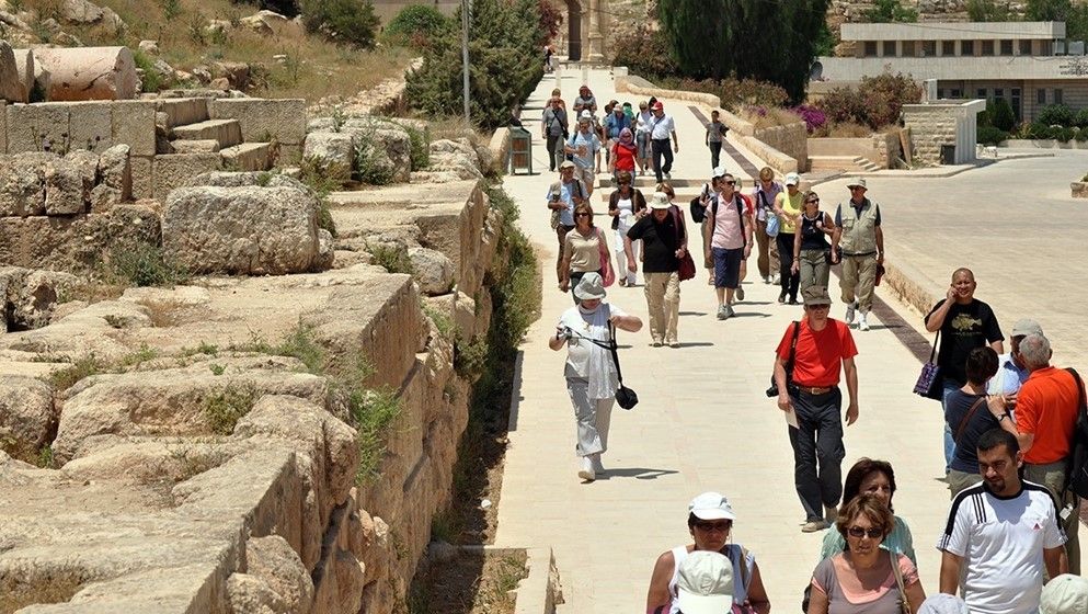 122,000 tourists visited Jerash since beginning of 2023, says ...