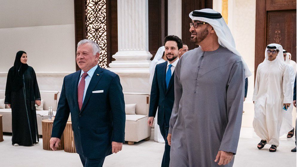 King meets UAE president...