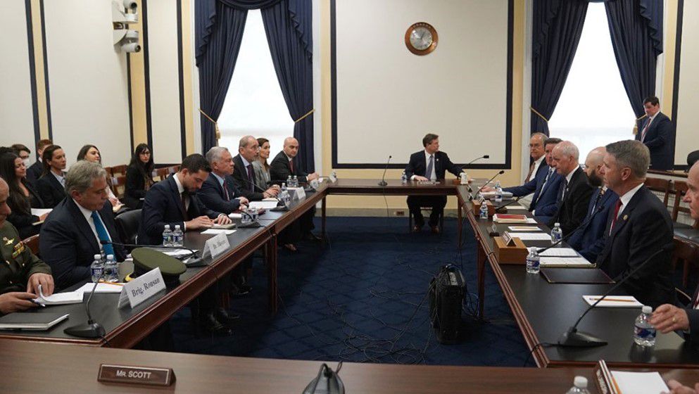 King continues meetings with US Congress committees...