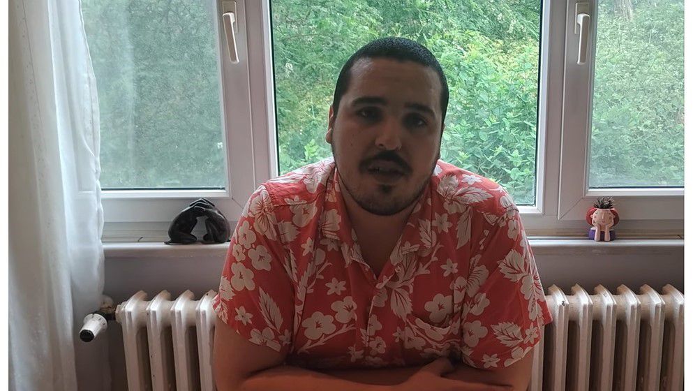 Libyan, 31, wins top Arabic fiction prize with debut novel...