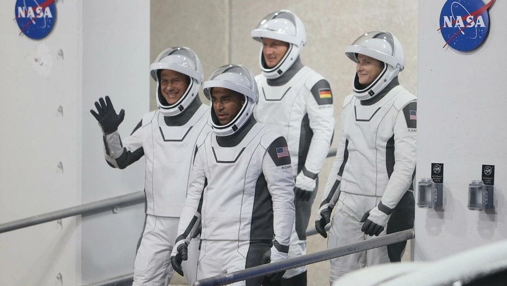Astronaut crew returns to Earth after six months on ISS...