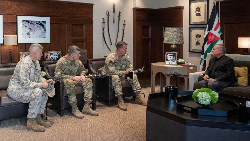 King meets US CENTCOM commander...