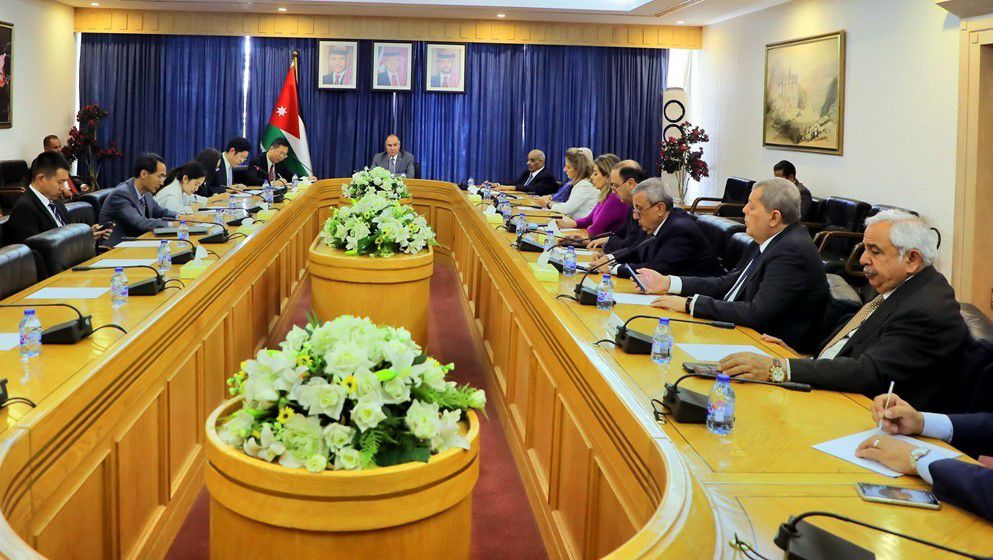 Mulqi, Chinese Communist Party official talk cooperation...