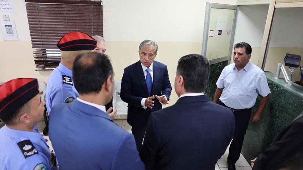 PM Hassan Calls for Accelerating Development of Durra Border C...