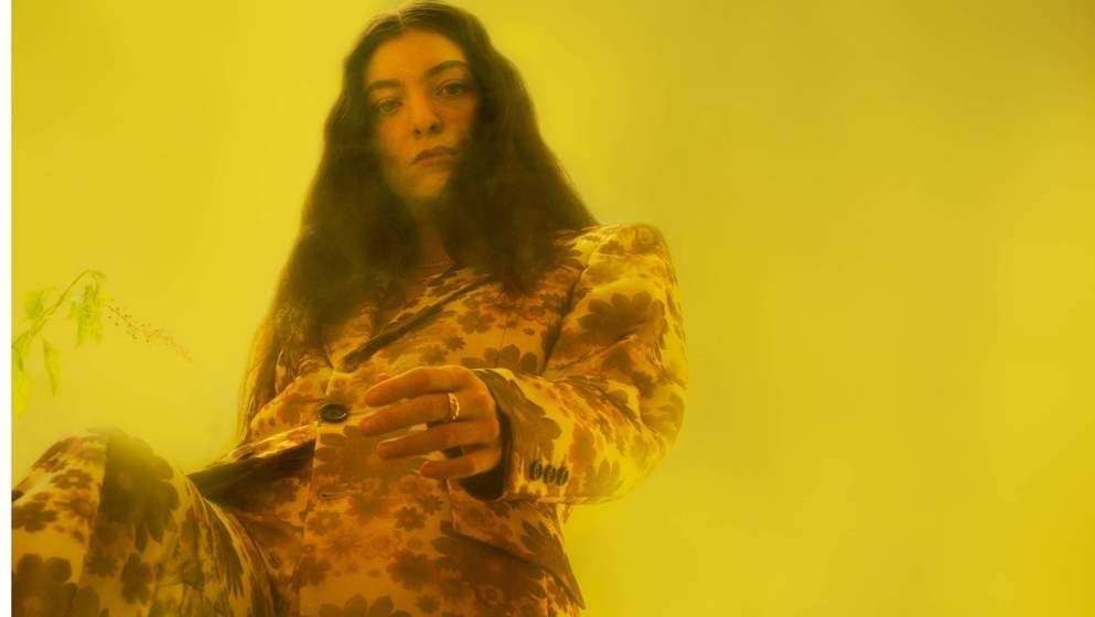 Lorde’s work here is done. Now, she vibes....