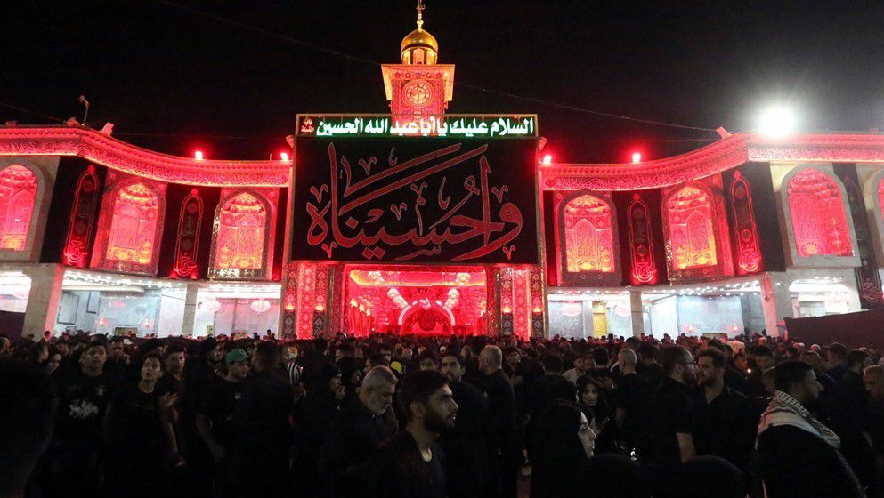 Shiite Muslims throng Iraqi shrine city to mark Ashura...