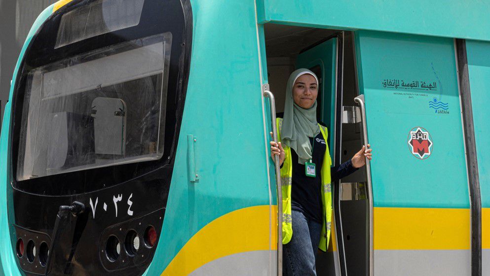On track: Cairo metro employs Egypt’s first women train driver...