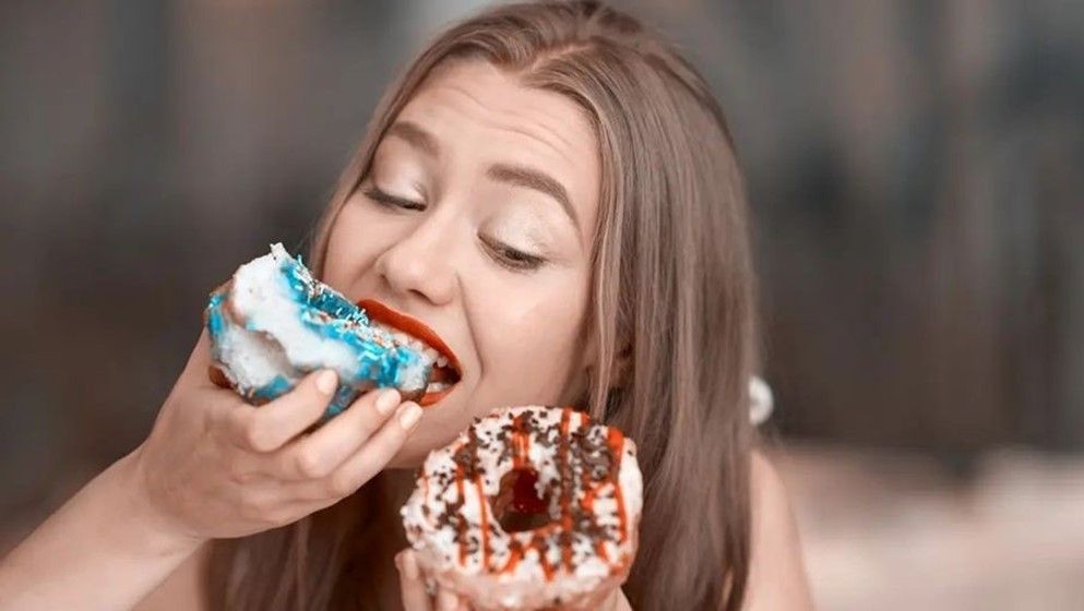 New Study Reveals Why People Crave Sweets...