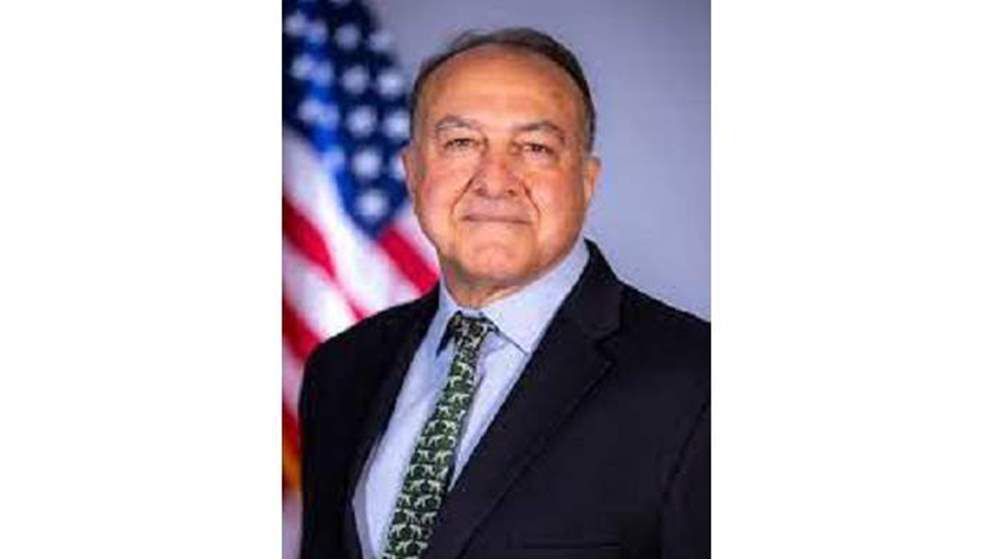 US ambassador visits Maan...