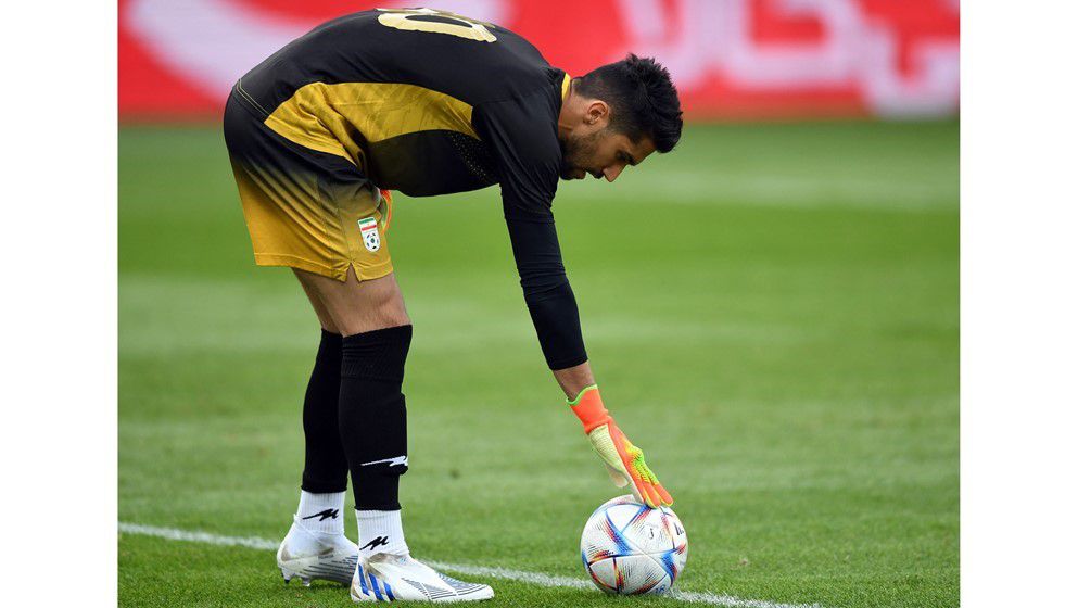 Iran football star Hosseini sends support for protests...