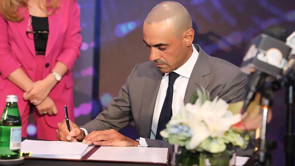 TRC, Zain sign 5G agreement...