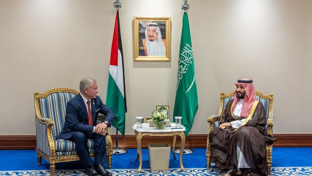 The King Meets Saudi Crown Prince in Doha...